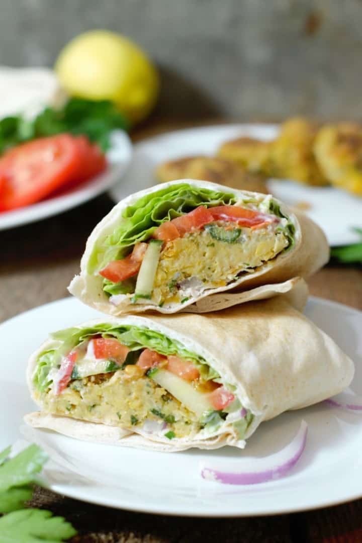 Homemade Falafel Wraps with Tomato, Tzatziki, and Cucumber - Earth ...