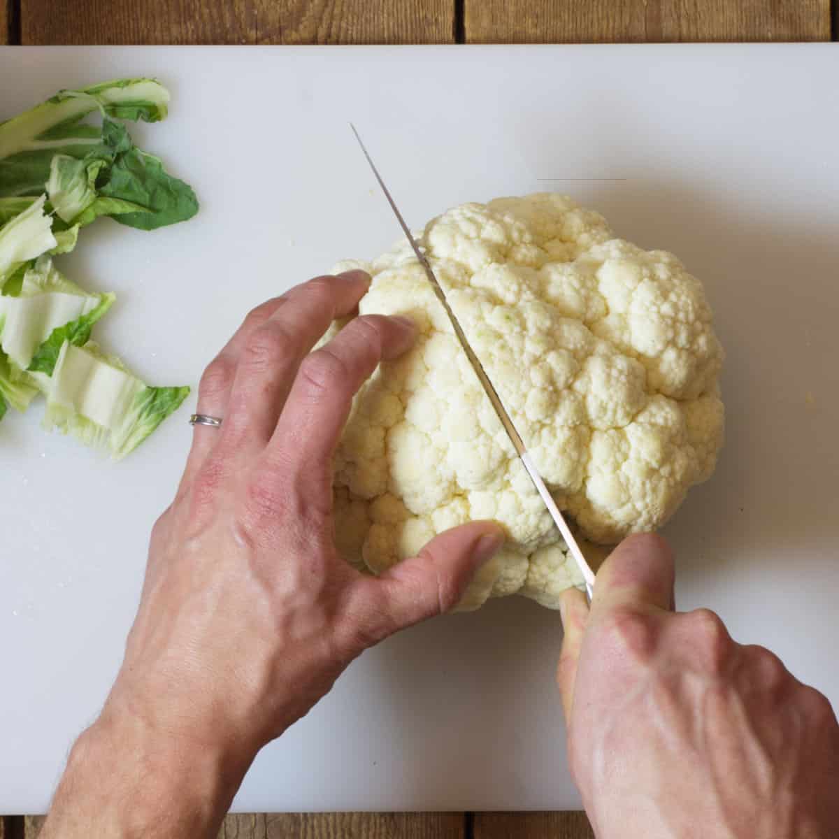 How To Cut Cauliflower - Earth, Food, and Fire